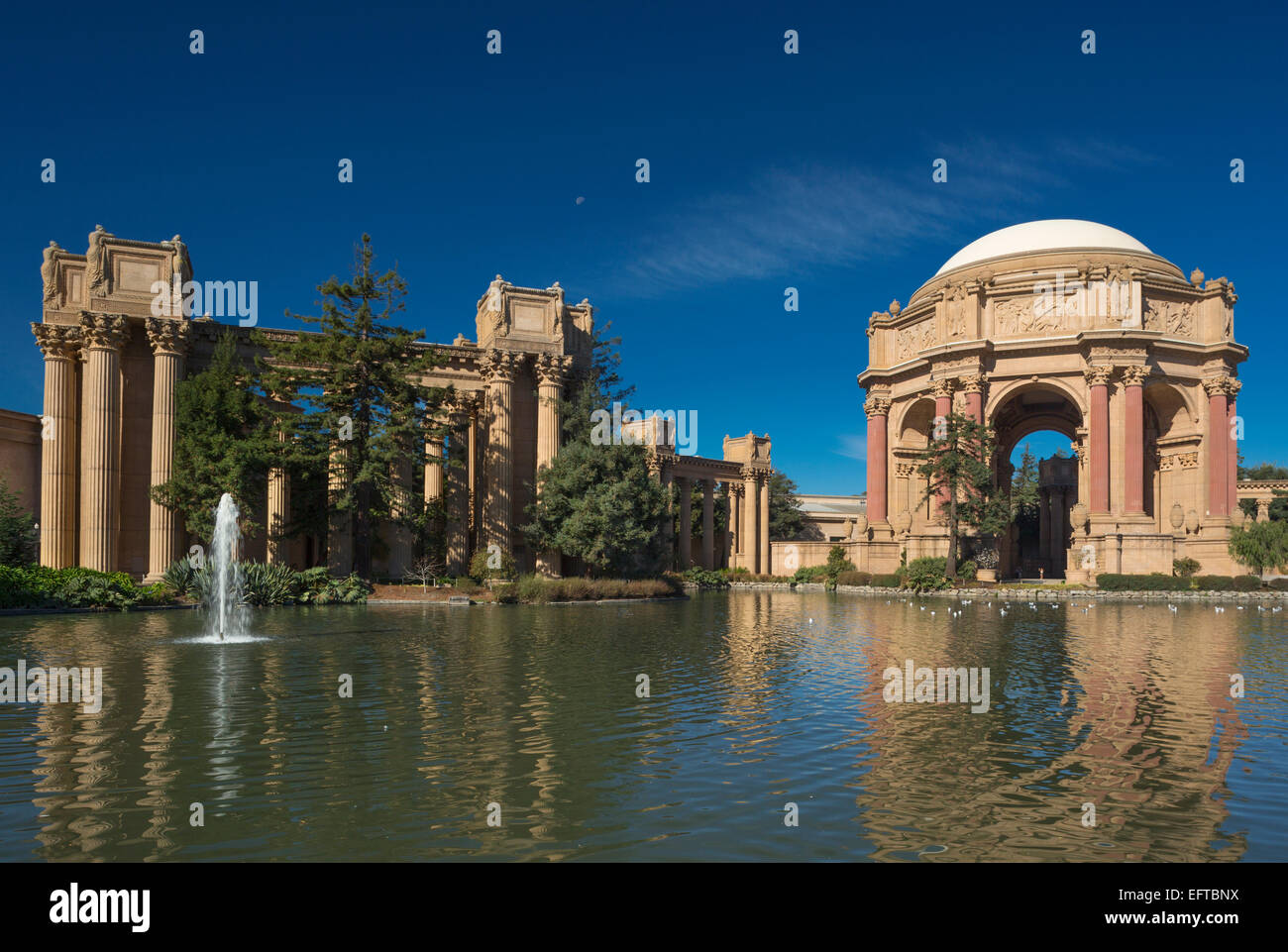 ROTUNDA PALACE OF FINE ARTS(©BERNARD MAYBECK 1915) PRESIDIO NATIONAL ...