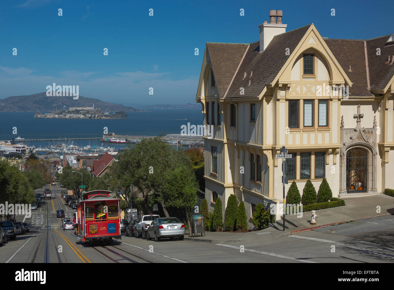 RED CABLE CAR FRANCISCO STREET VICTORIAN MANSION HYDE STREET SAN ...