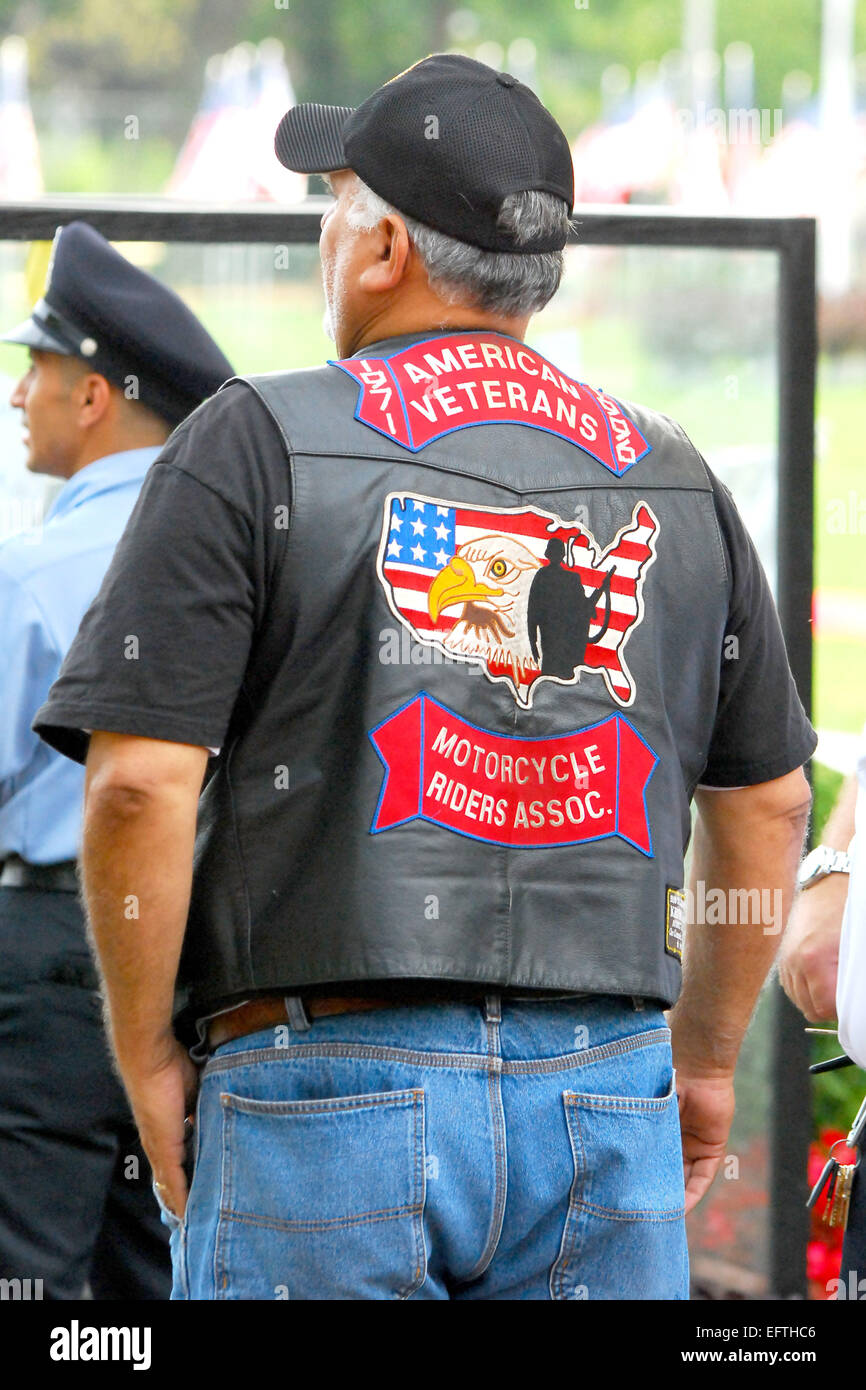 Medal of Honor recipient Staff Sgt. Ryan M. Pitts speaks at The Moving ...