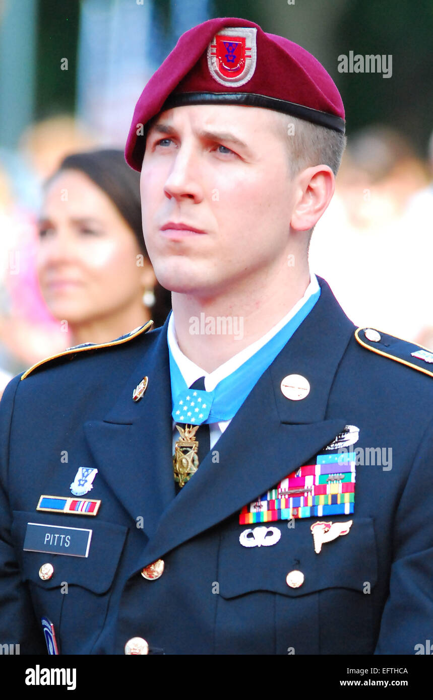 Medal of Honor recipient Staff Sgt. Ryan M. Pitts speaks at The Moving ...
