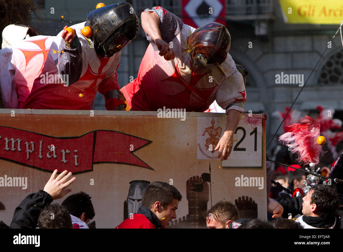 Two orange throwers fighting from a cart with the enemies below as part ...