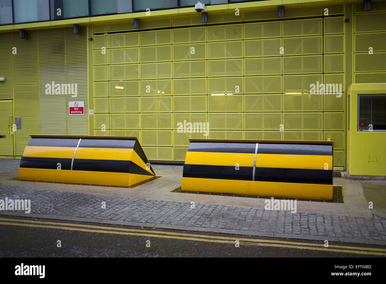 Security Barriers London High Resolution Stock Photography and Images ...