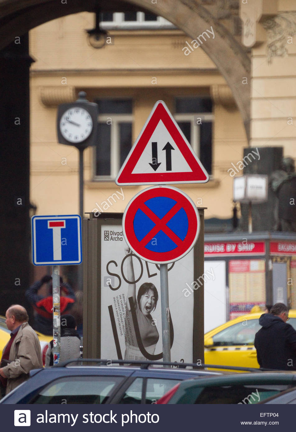 Prague Czech Republic Parking Sign Stock Photos & Prague Czech Republic ...