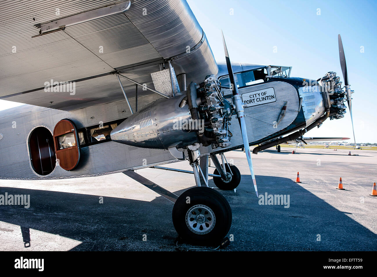 The 1929 Ford 4-AT-E Trimotor aircraft with it's under wing and nose ...