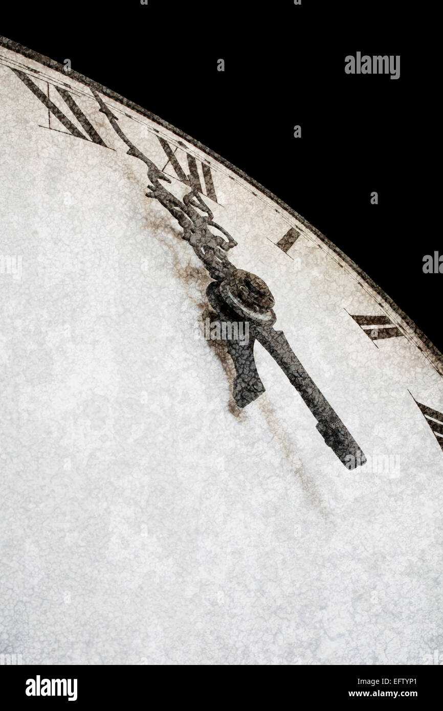 Almost midnight hi-res stock photography and images - Alamy