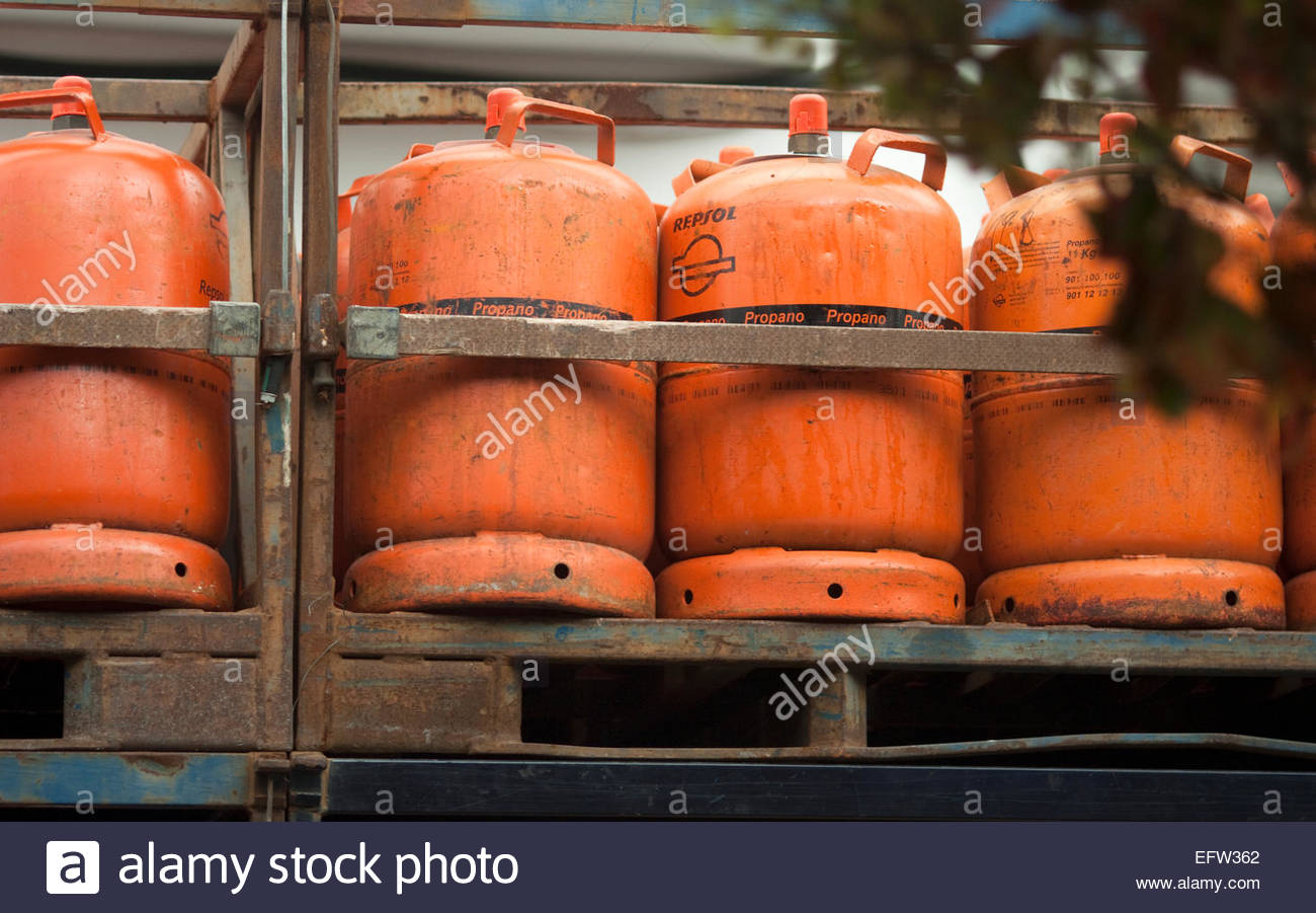Butane Tanks Stock Photos & Butane Tanks Stock Images - Alamy