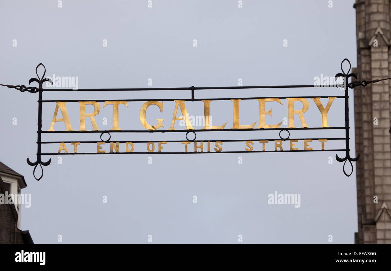 Art gallery signs hi-res stock photography and images - Alamy