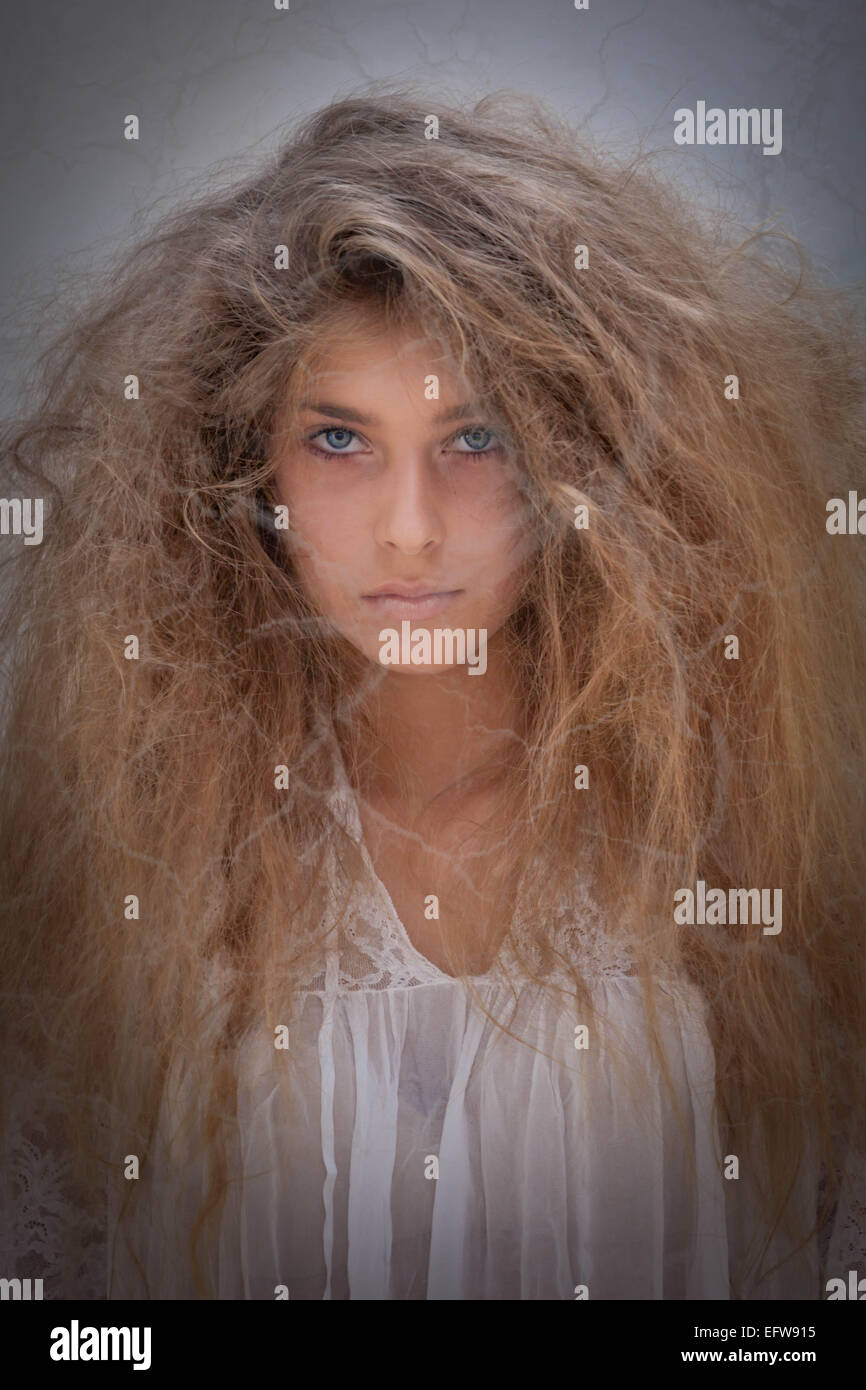 Ghosts woman hi-res stock photography and images - Alamy