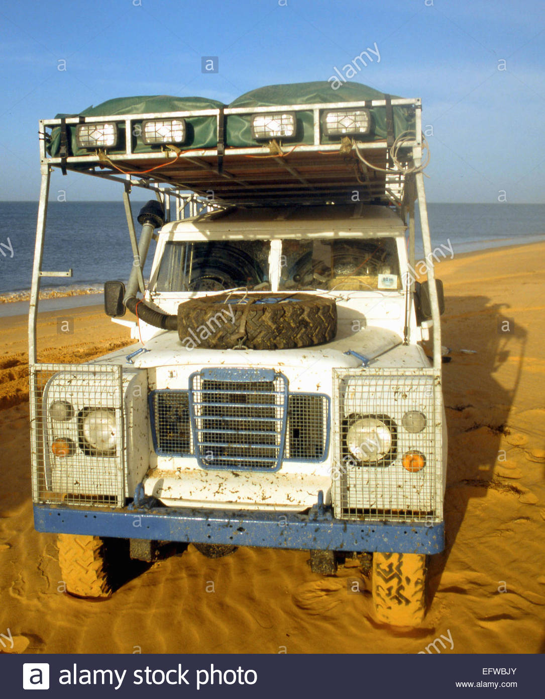 Land Rover 109 Stock Photos & Land Rover 109 Stock Images - Alamy