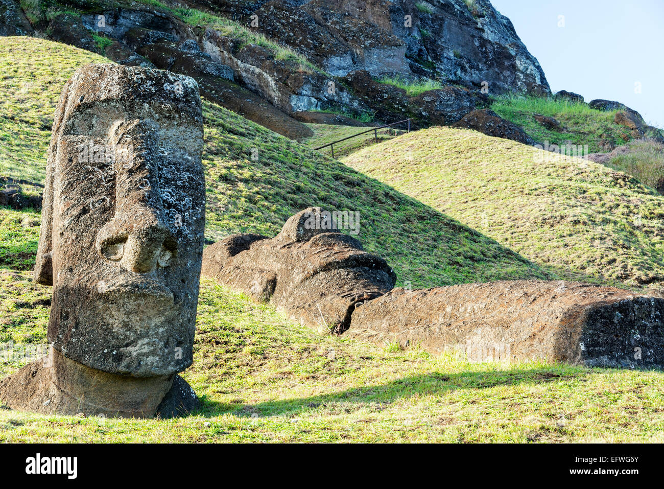 Moai statue rapa nui easter island hi-res stock photography and images ...