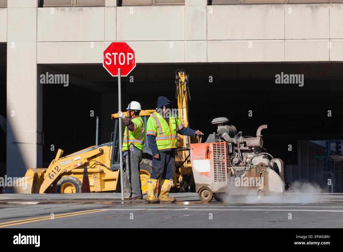 Construction worker works on hi-res stock photography and images - Alamy