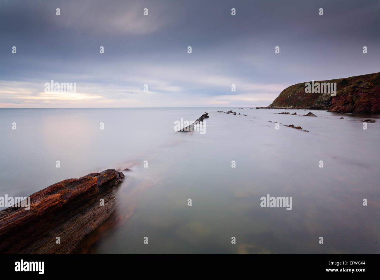 Cove harbour cove scottish borders hi-res stock photography and images ...