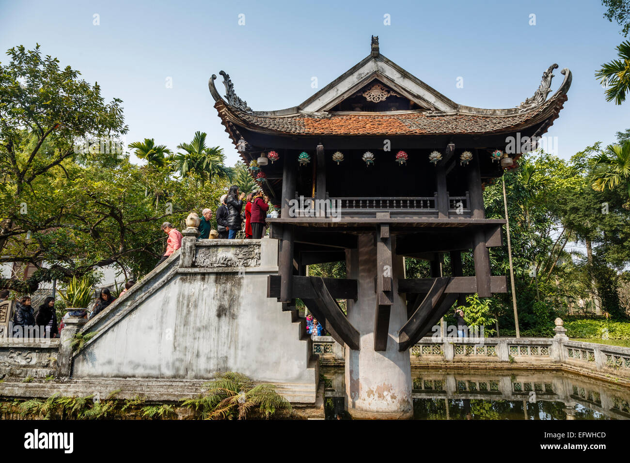 One Pillar Pagoda (Chua Mot Cot), Hanoi, Vietnam Stock Photo - Alamy