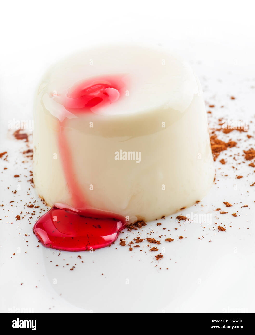vanilla jam jelly poured close-up on a plate Stock Photo - Alamy