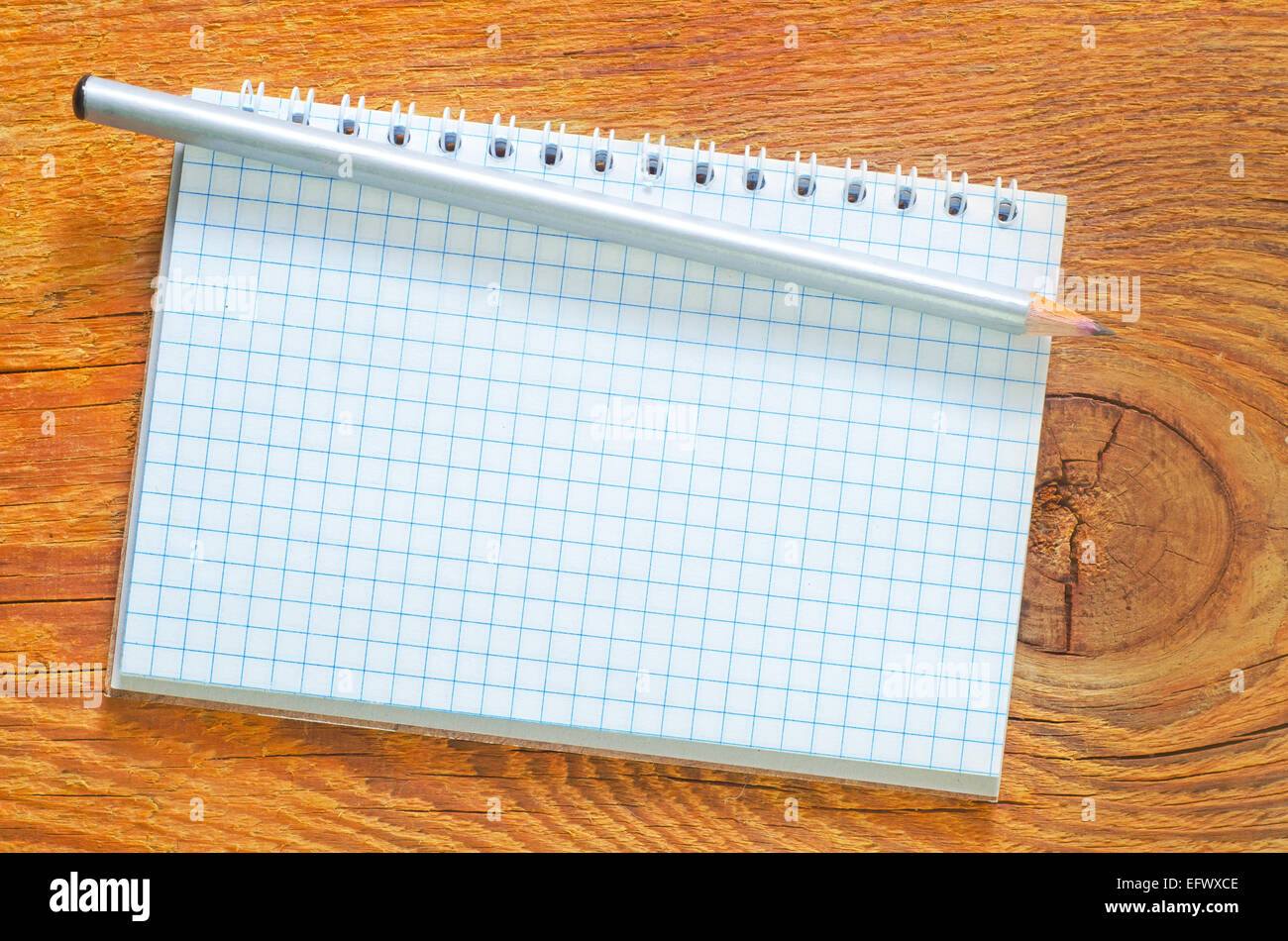 note and pencil Stock Photo - Alamy