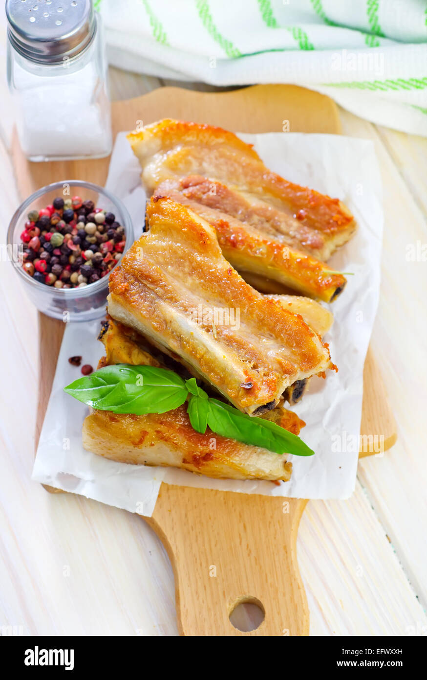 Baked lamb mutton cutting hi-res stock photography and images - Alamy