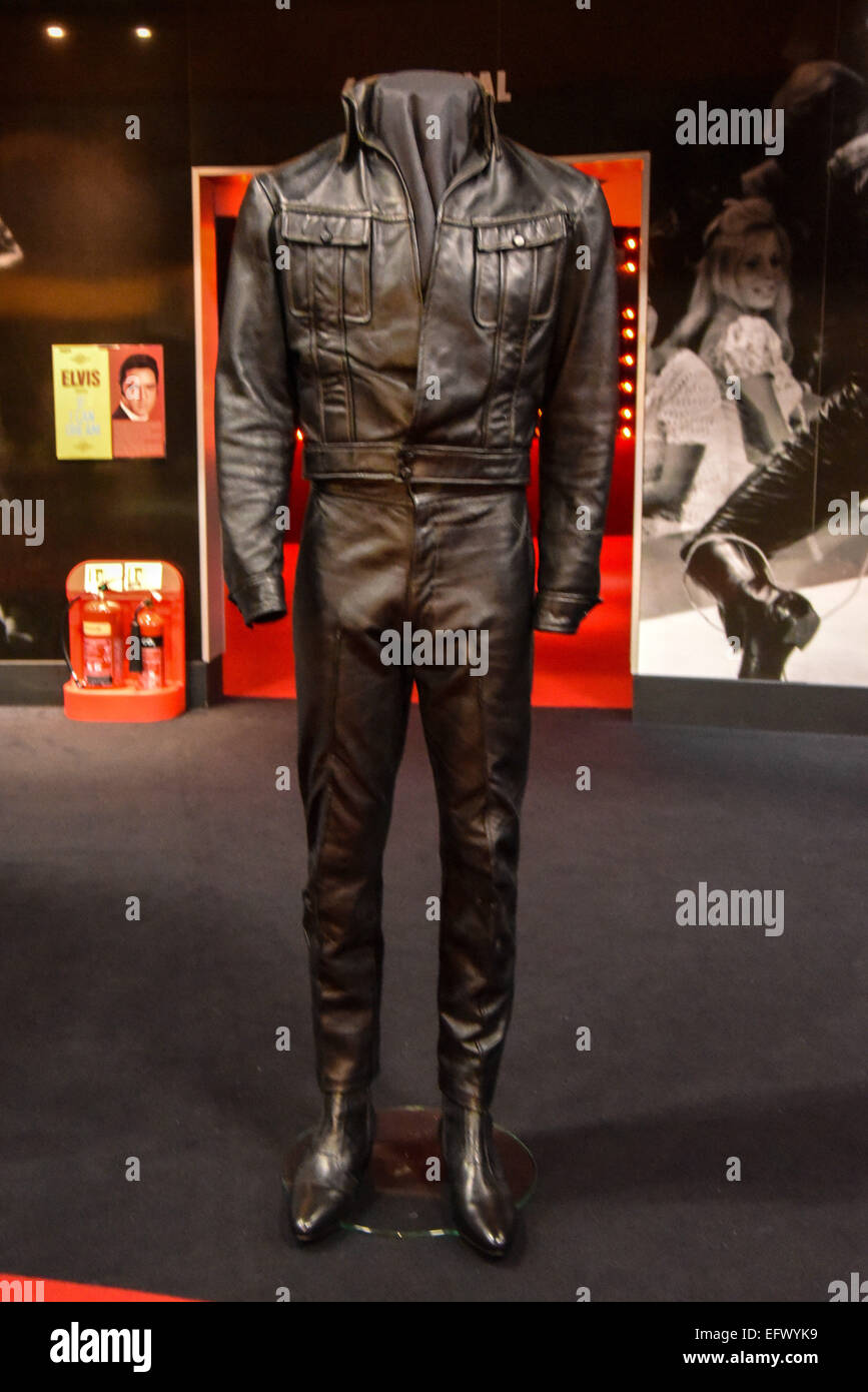 Traje De Cuero De Elvis Presley ELVIS PRESLEY En PUÑOS Y LÁGRIMAS,