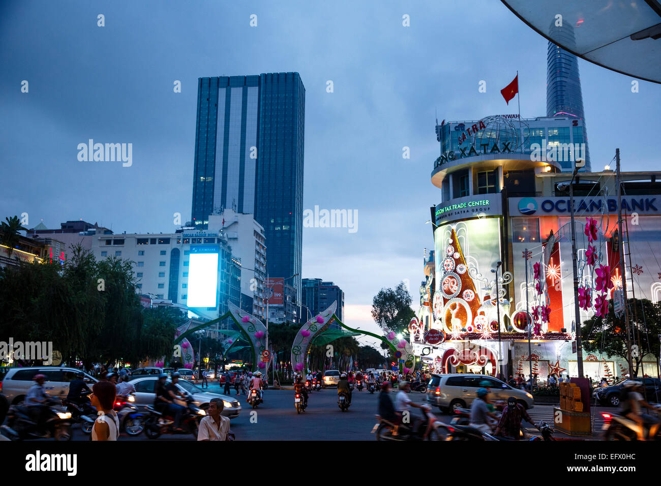Traffic intersection Nguyen Hue boulevard and Le Loi boulevard, Ho Chi ...
