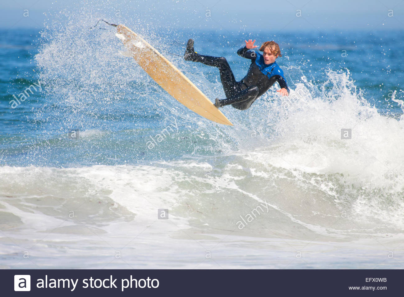 Surfer Falling Stock Photos & Surfer Falling Stock Images - Alamy