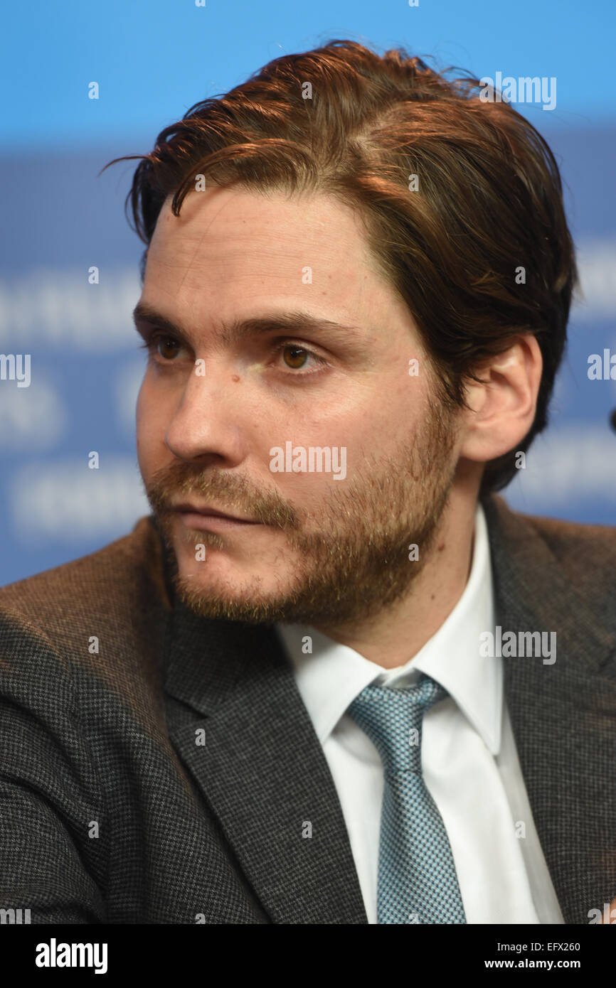 Daniel BrÜhl Actress, Actor Woman In Gold, Photocall & Press Conf ...
