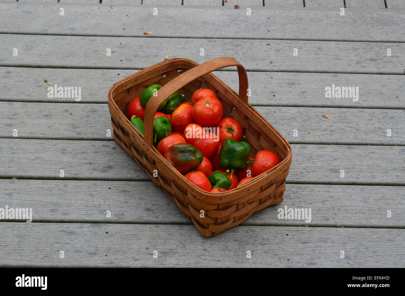 Fresh fruit baskets hi-res stock photography and images - Alamy