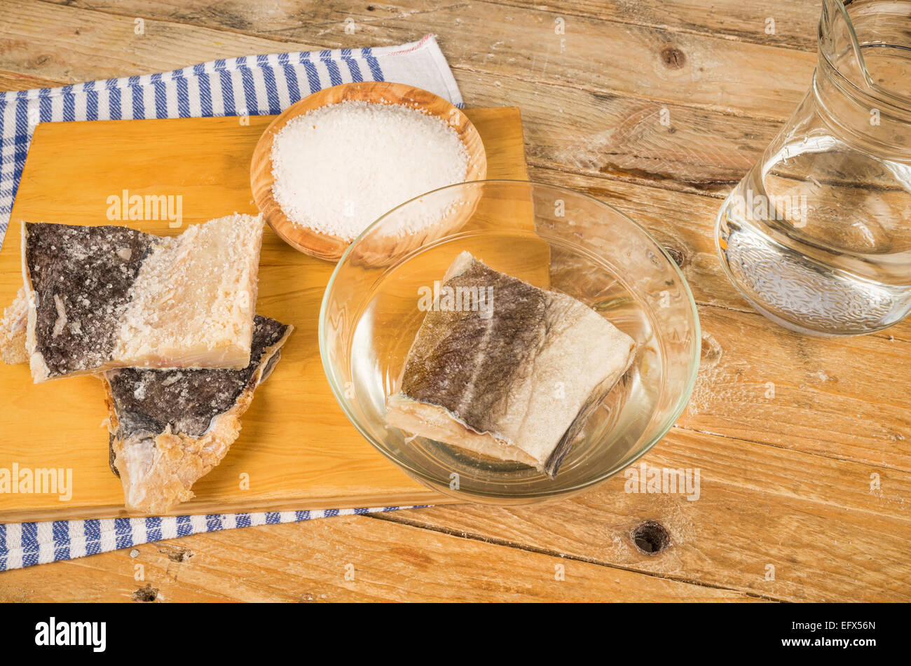 Fish being preserved salt hi-res stock photography and images - Alamy