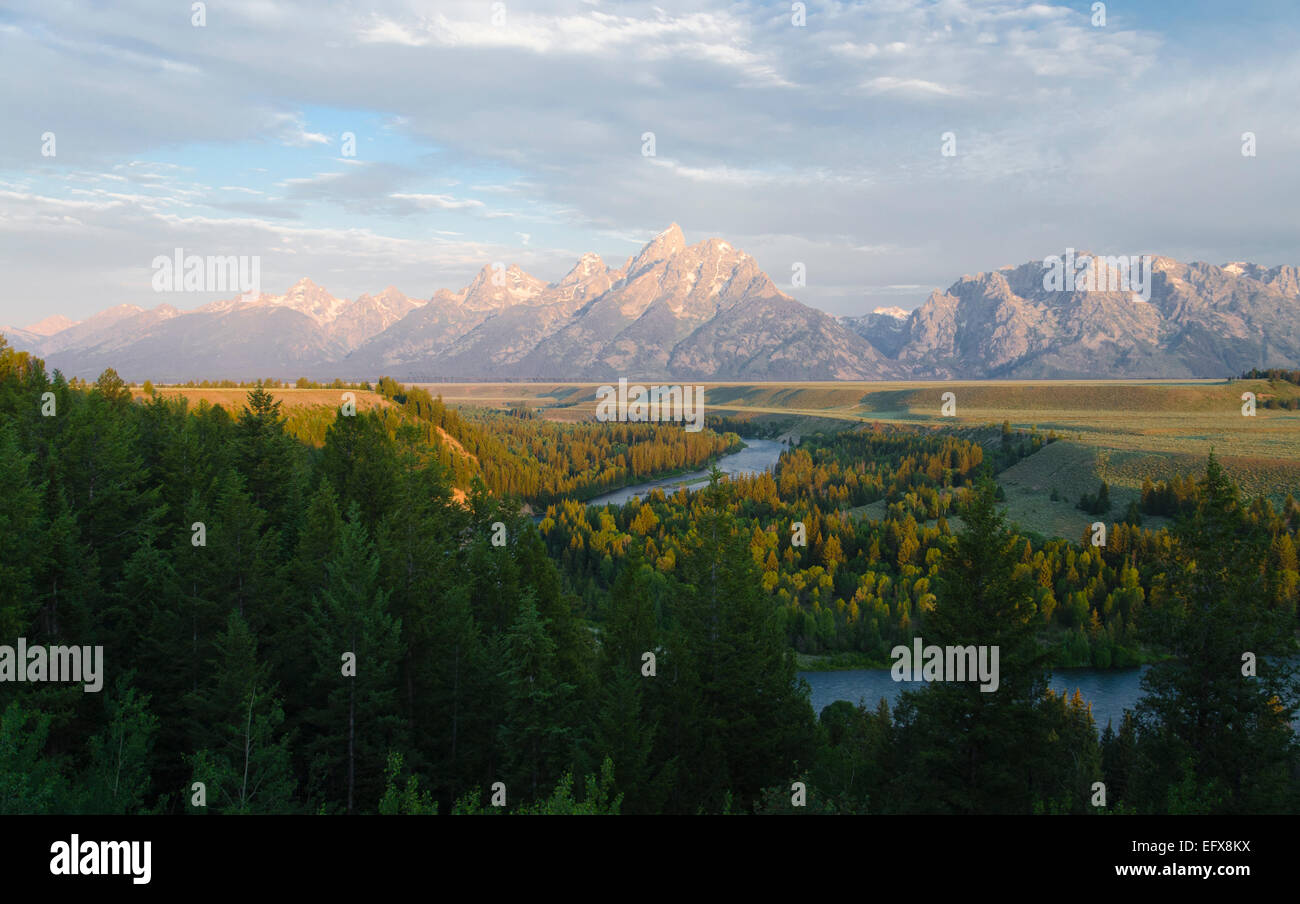 Sunset on the Snake river, Grand Teton National Park Stock Photo - Alamy