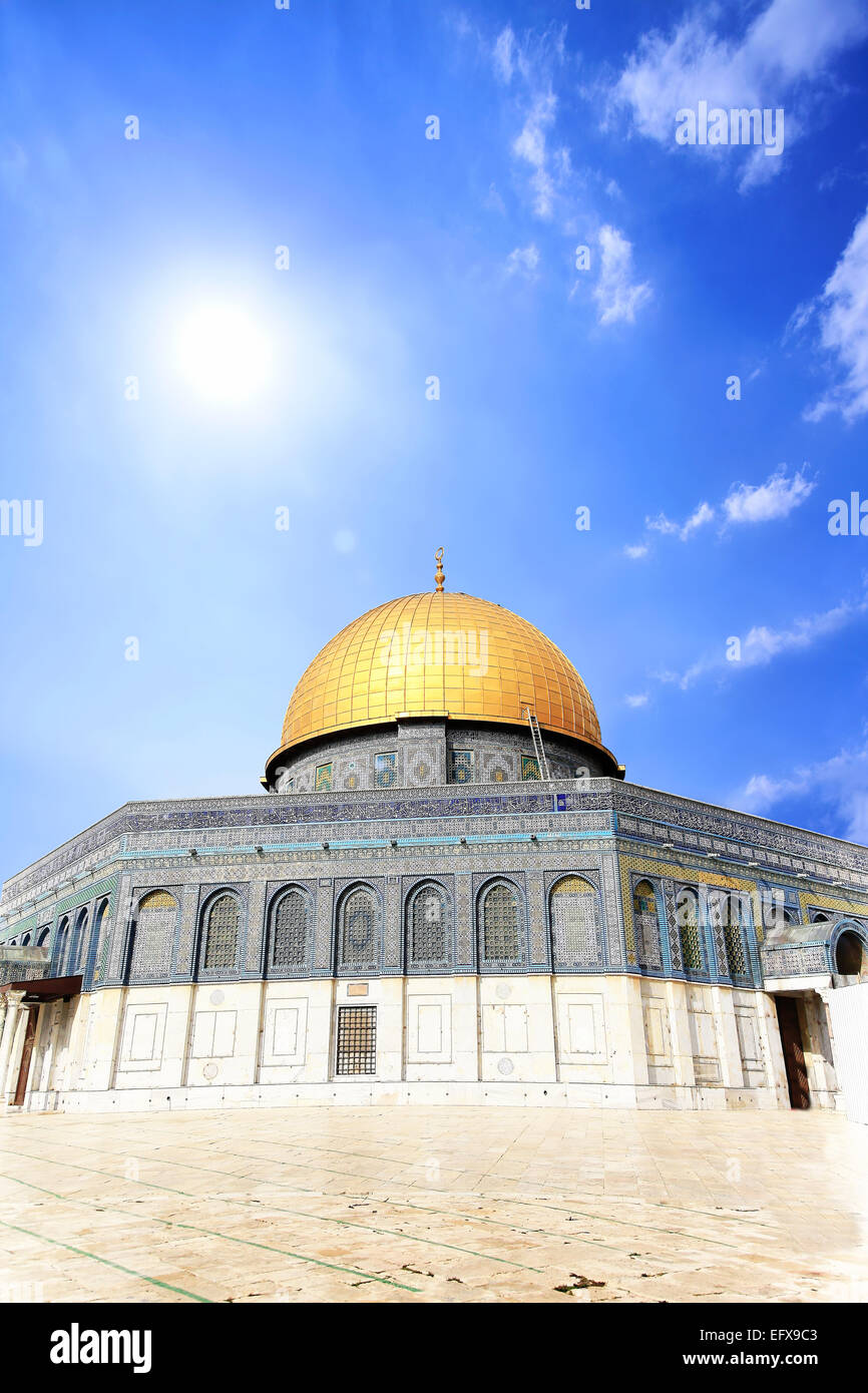 Muslim house of worship hi-res stock photography and images - Alamy