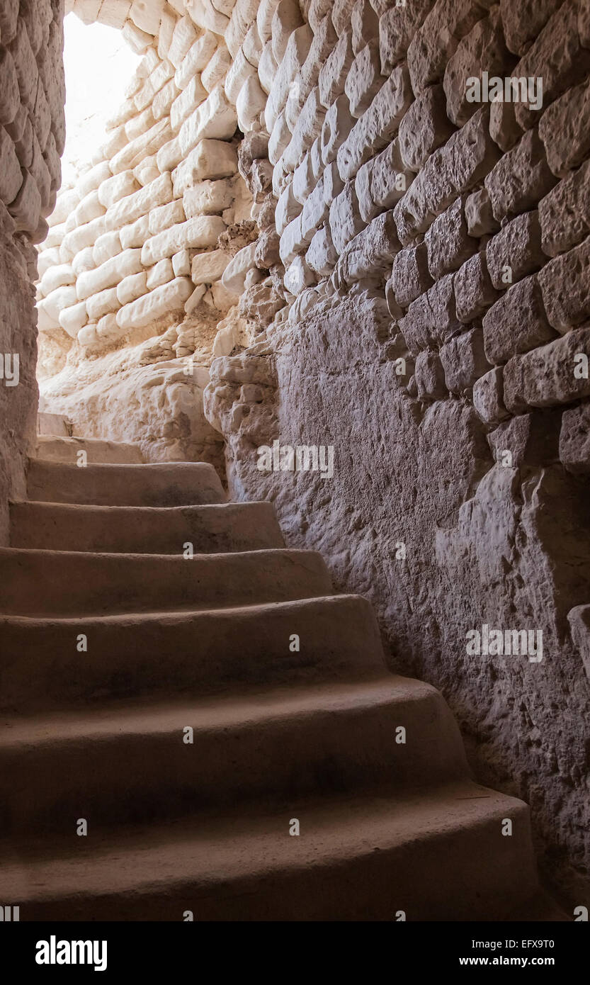 Ancient stone stairs hi-res stock photography and images - Alamy
