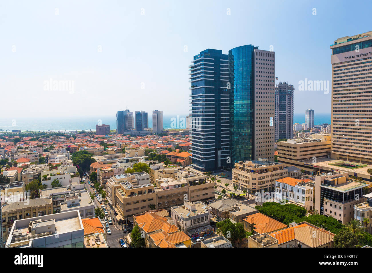 Israel tel aviv downtown skyline hi-res stock photography and images ...