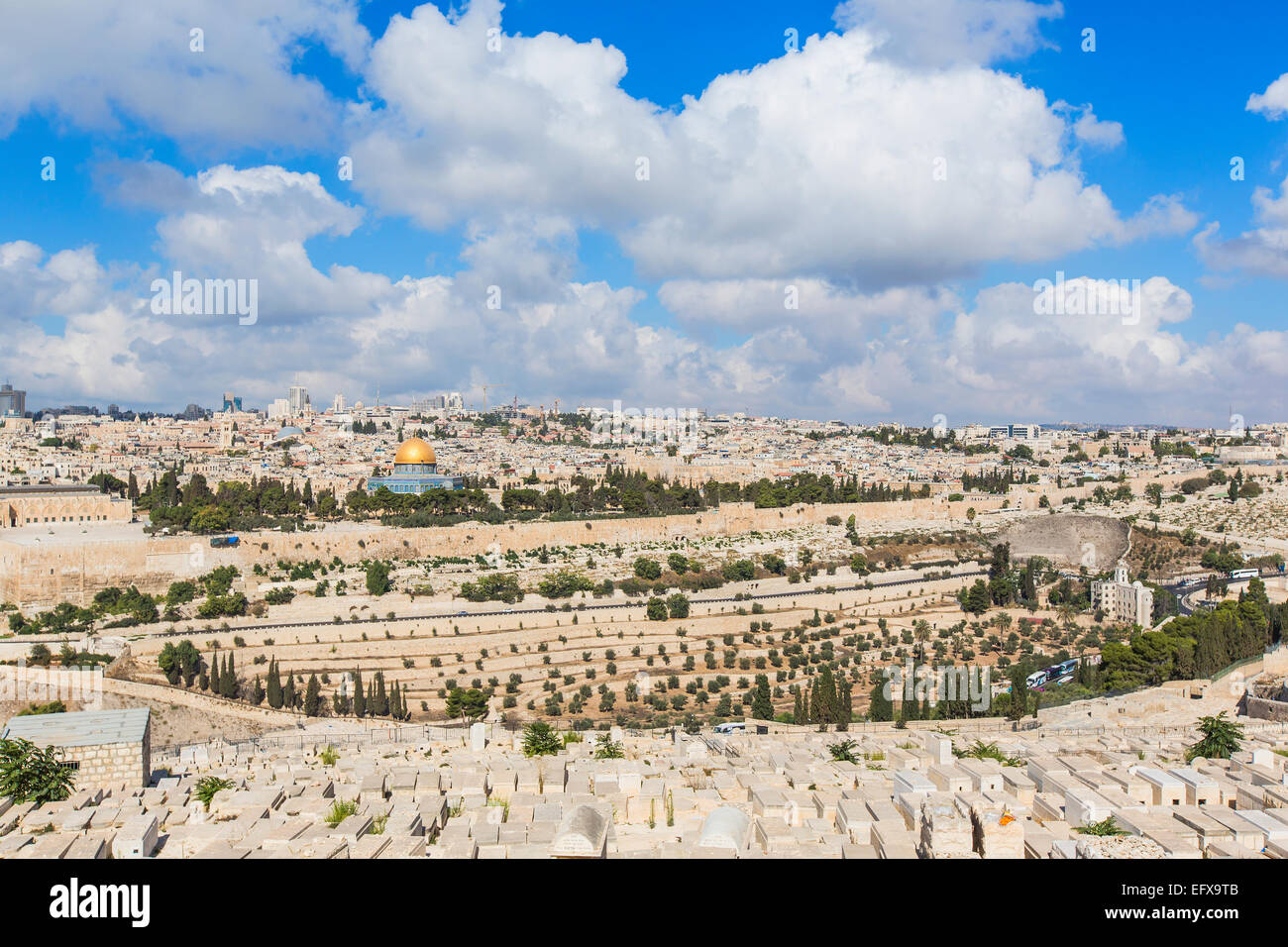 Jerusalem heights hi-res stock photography and images - Alamy