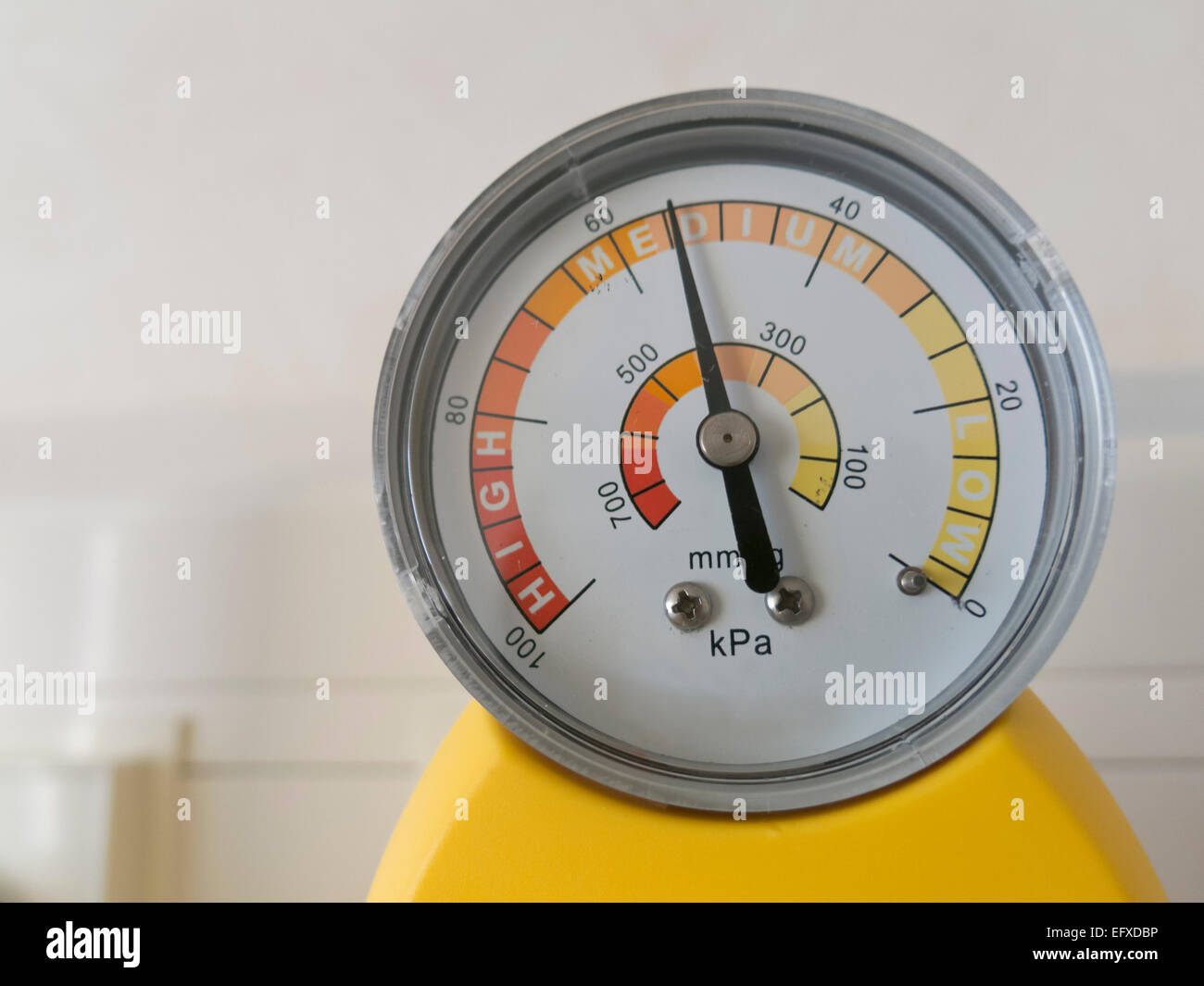 oxygen inhalation apparatus at the hospital room Stock Photo - Alamy