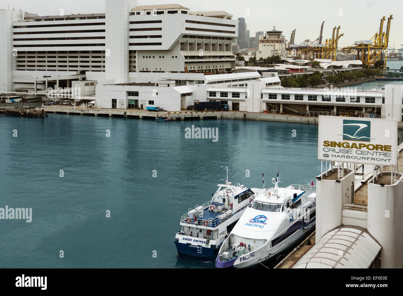 Singapore Cruise High Resolution Stock Photography and Images - Alamy