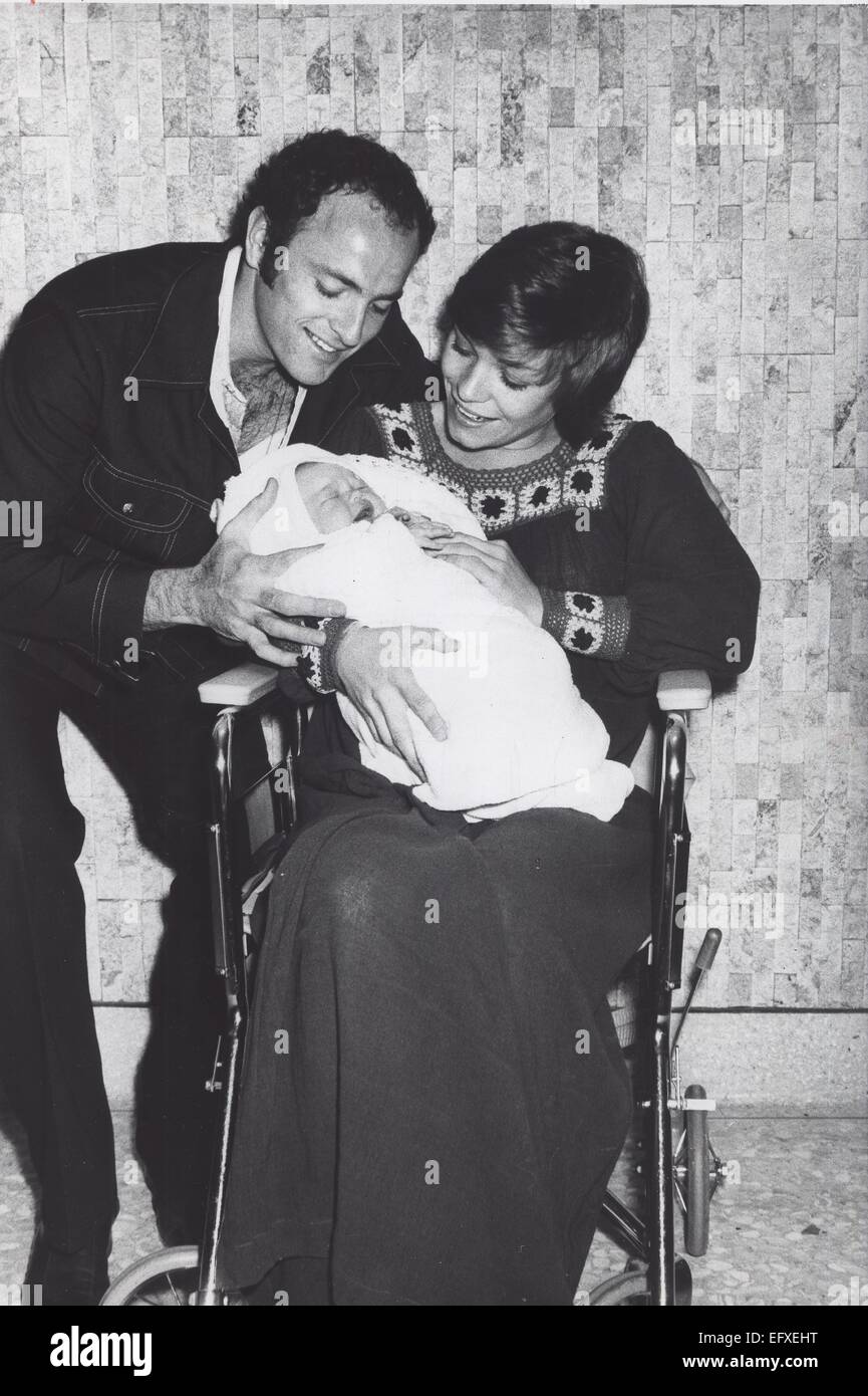 KEVIN DOBSON with wife Susan and daughter Mariah Shannon leaving St ...