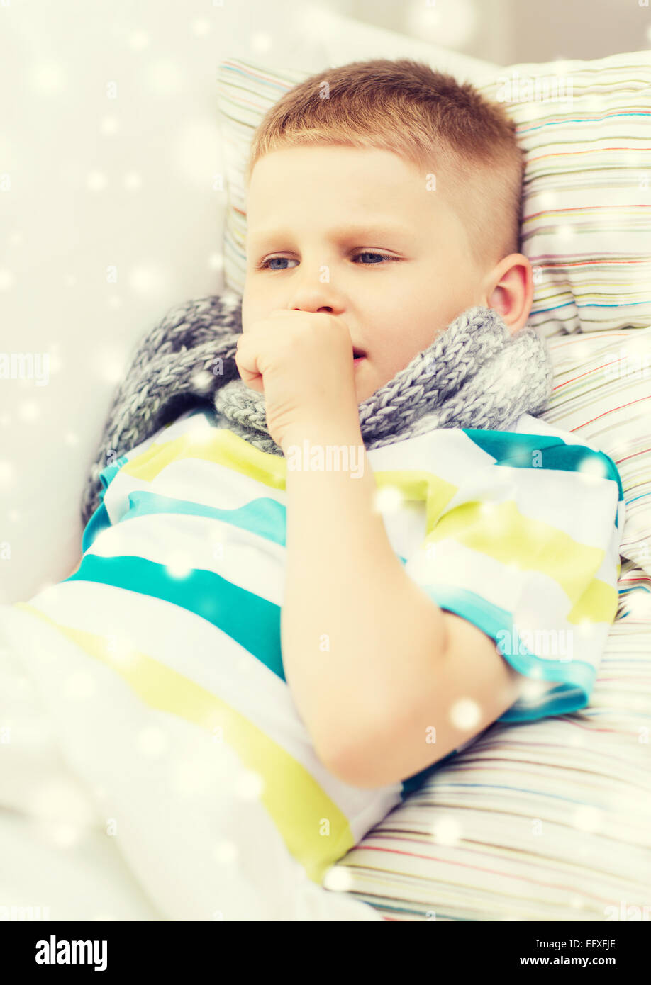 Child coughing hi-res stock photography and images - Alamy