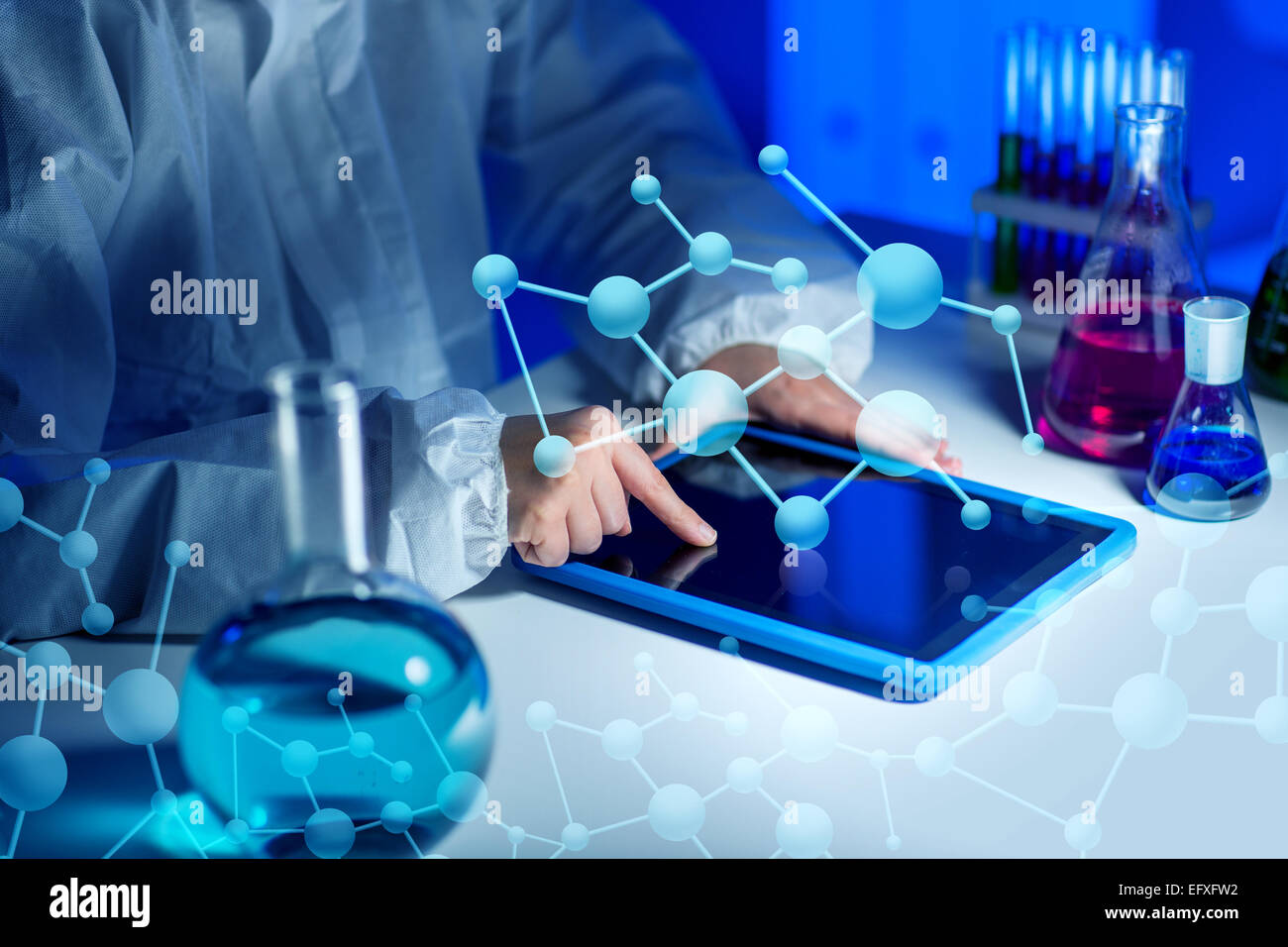 Scientist test tubes connection hi-res stock photography and images - Alamy