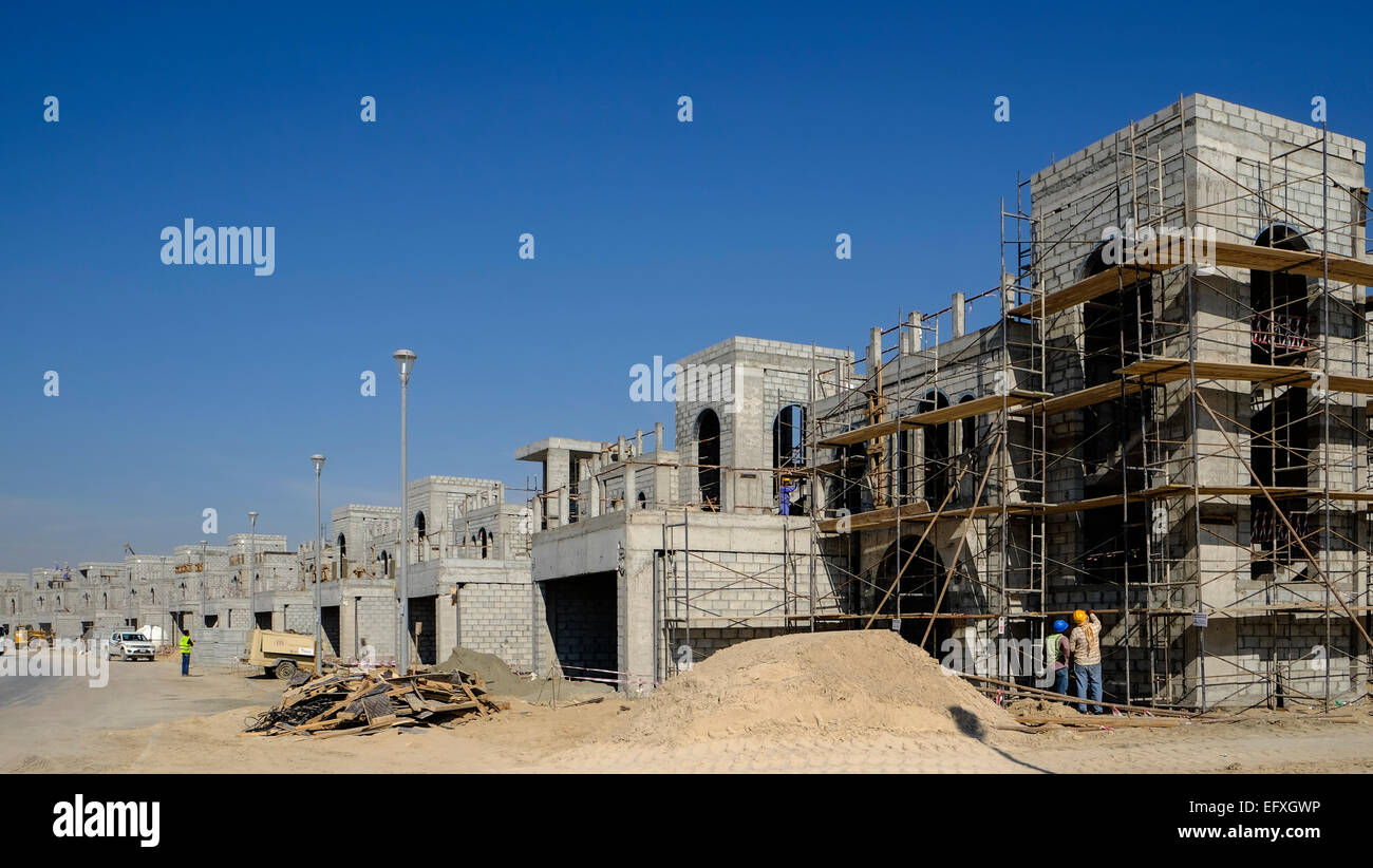 Dubai construction housing hi-res stock photography and images - Alamy