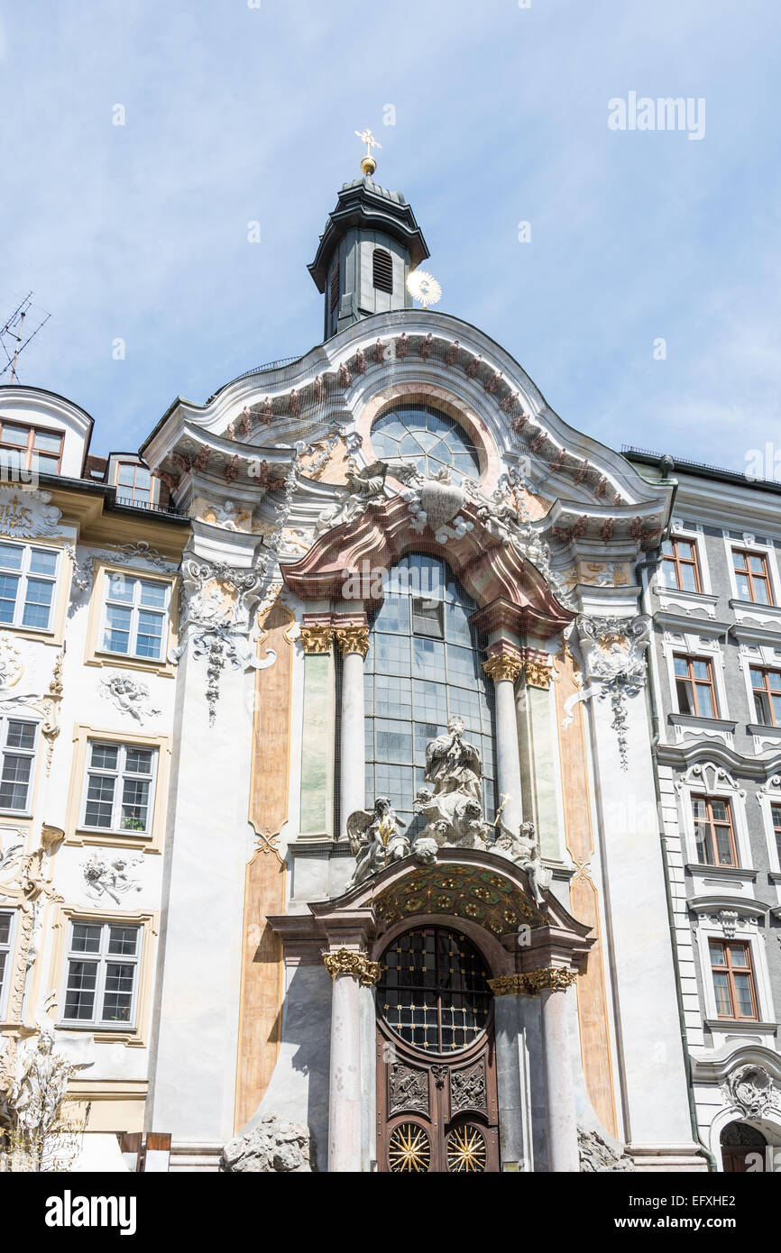 Historic facade of the baroque Asam Church (Asamkirche) in Munich Stock ...