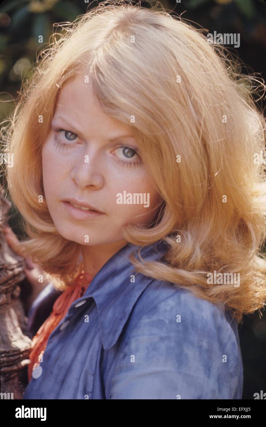 Sally struthers hi-res stock photography and images - Alamy