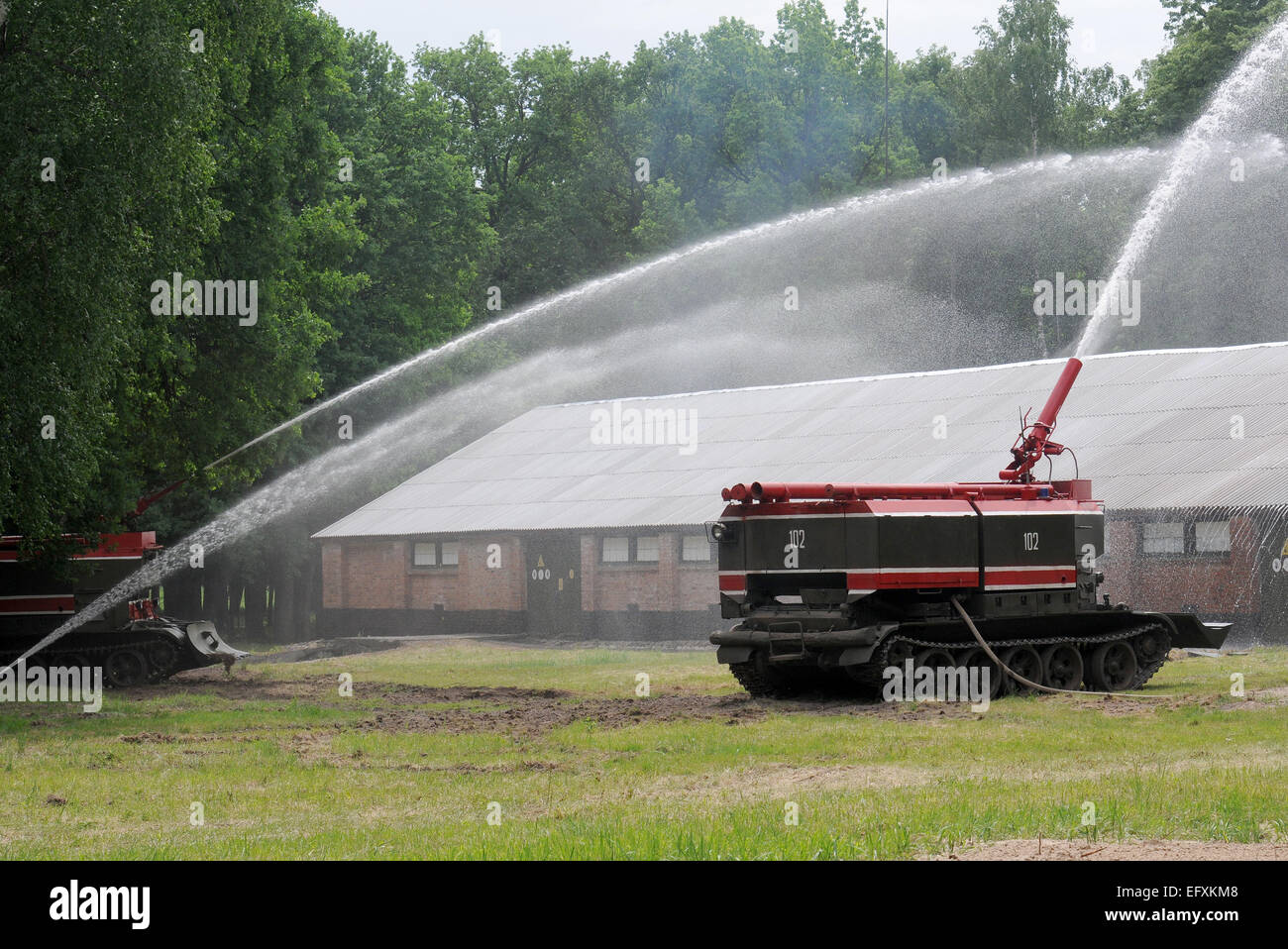 Armored tanks hi-res stock photography and images - Alamy