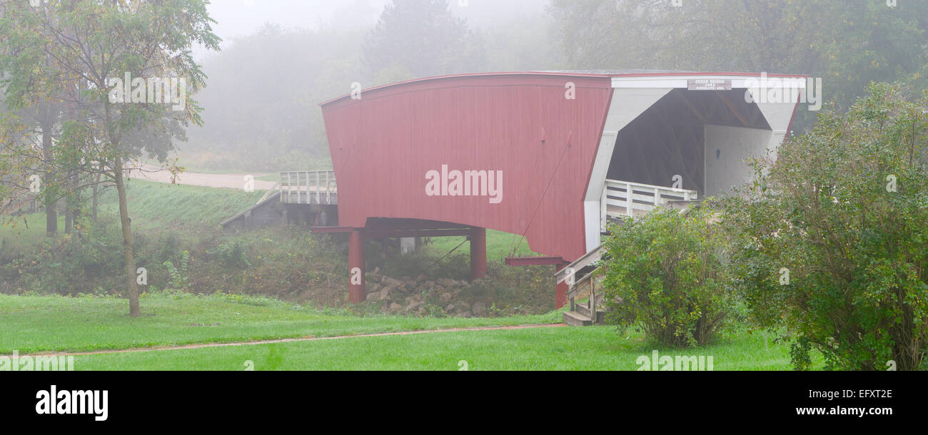 Madison county iowa bridge hi-res stock photography and images - Alamy