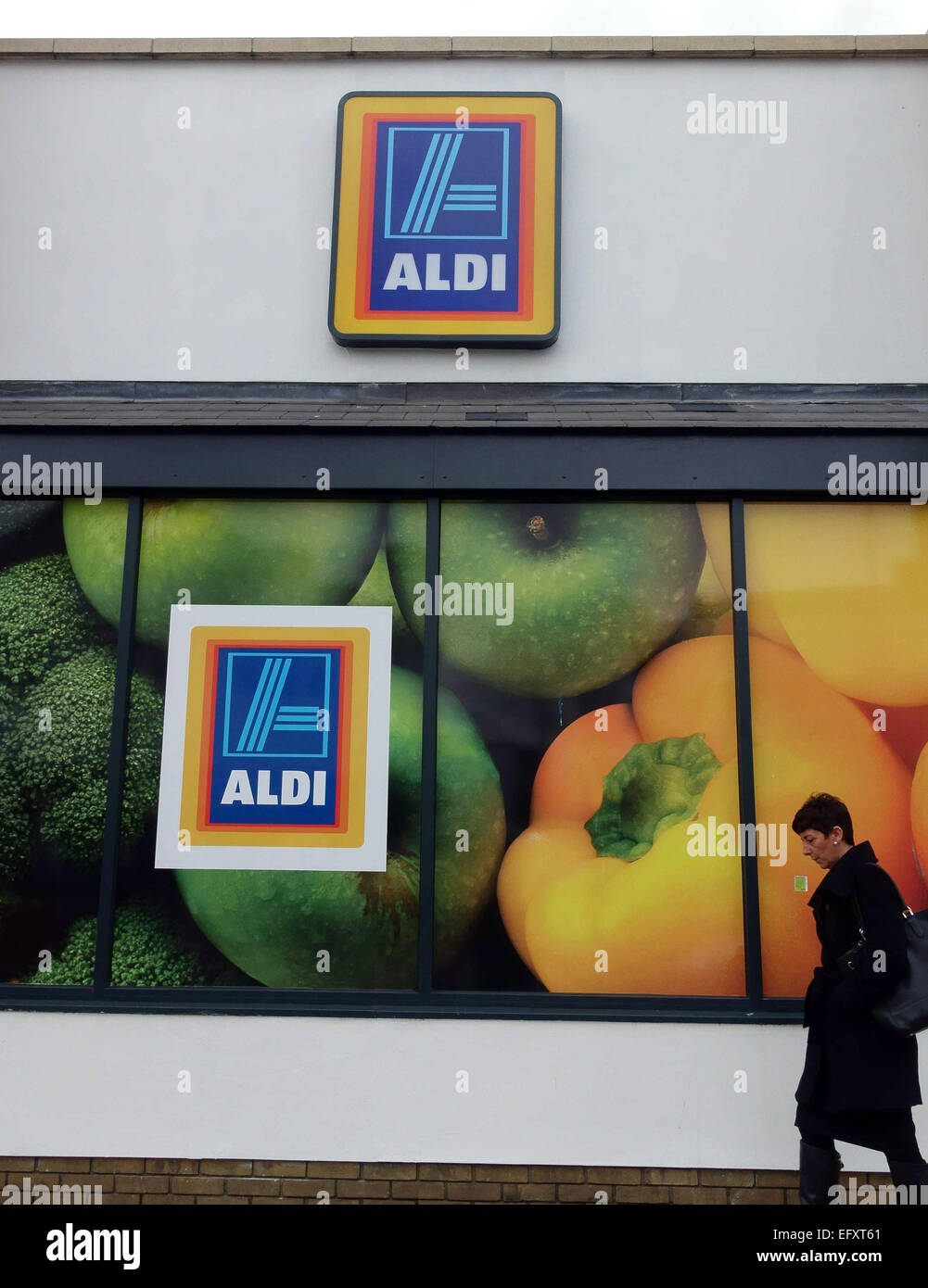 Branch of Aldi supermarkets in South London Stock Photo - Alamy