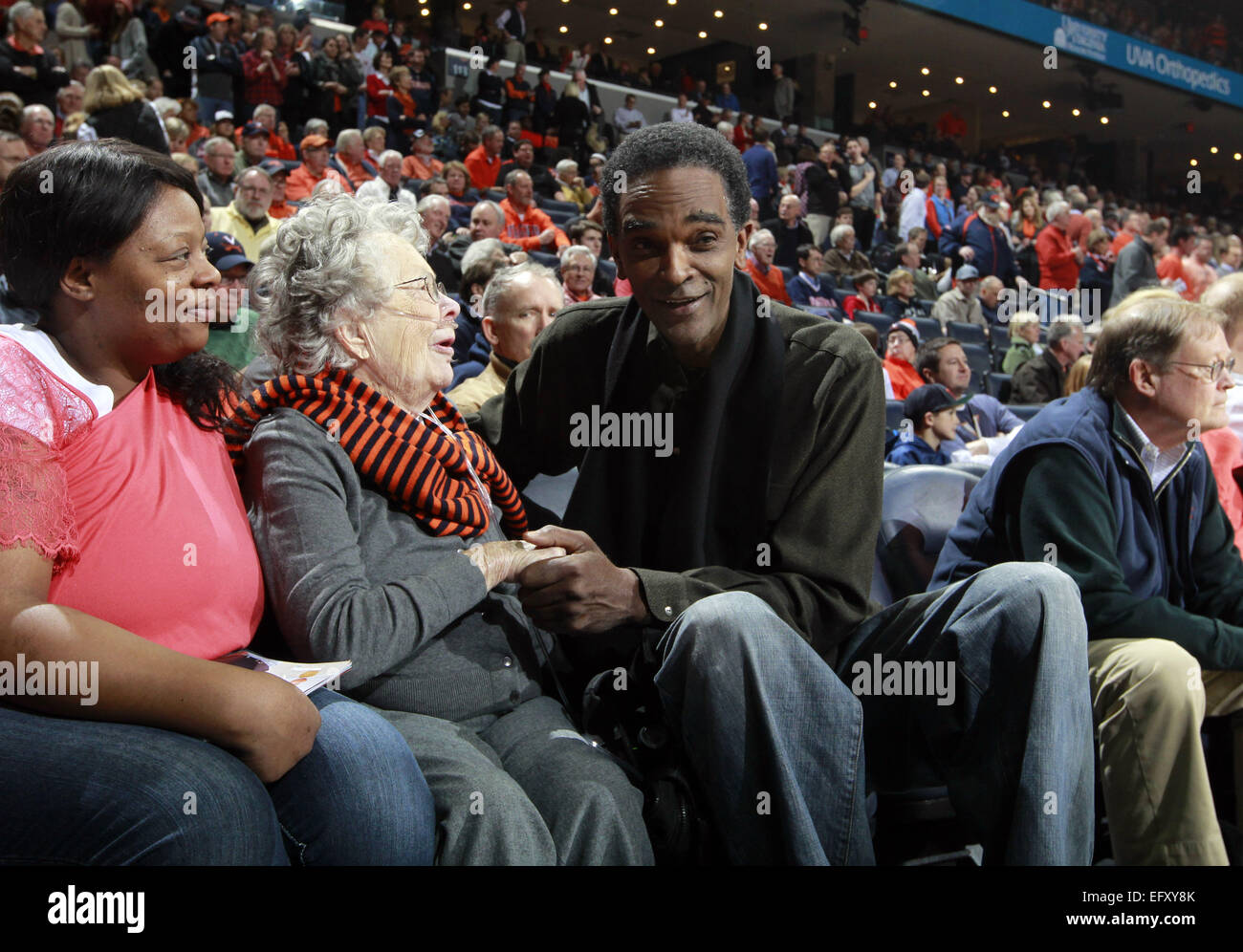 Ralph sampson hi-res stock photography and images - Alamy