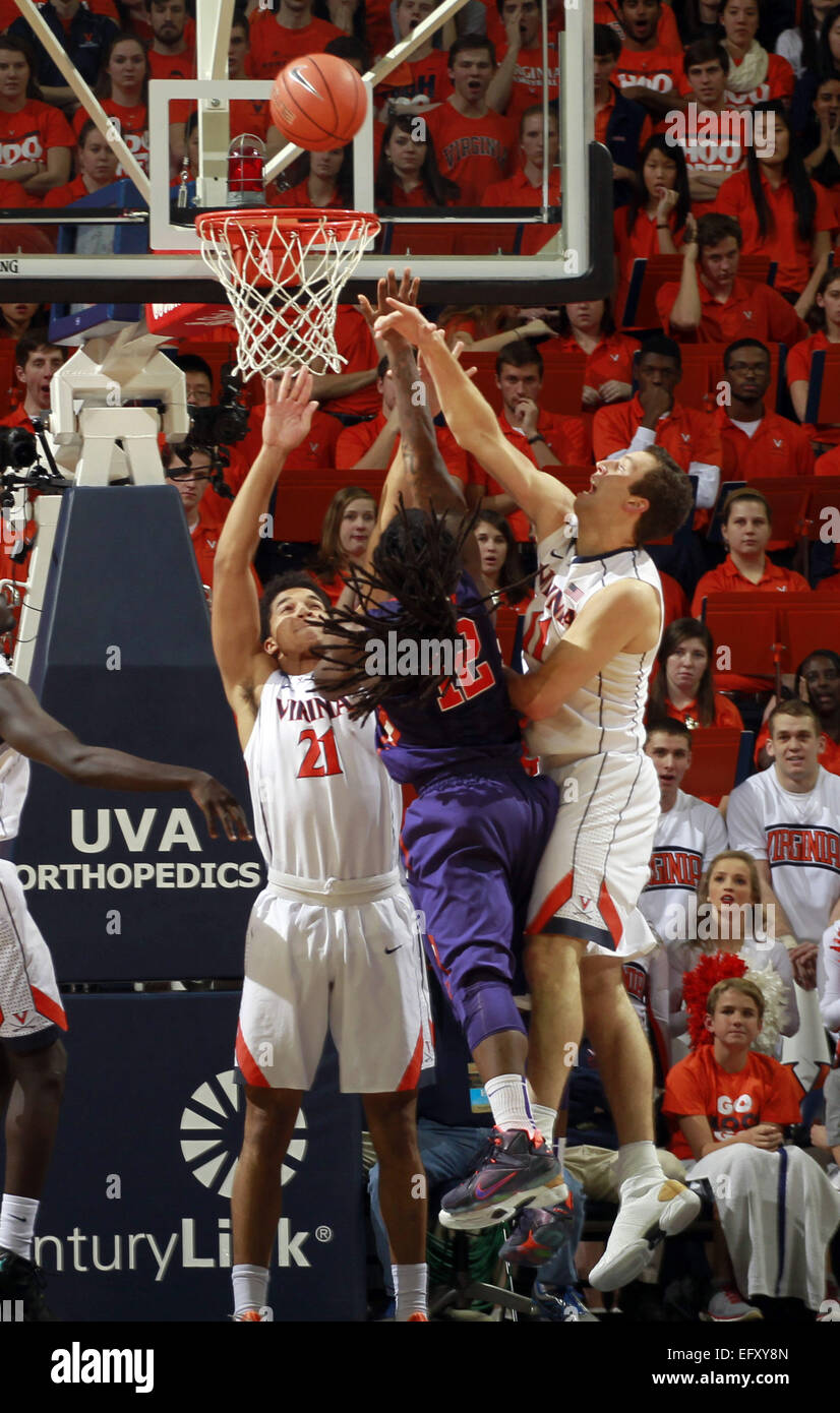 Charlottesville, Virginia, USA. 13th Jan, 2015. Virginia forward Evan ...