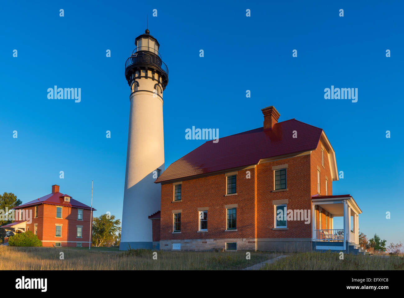 Pictured rocks lakeshore national park hi-res stock photography and ...