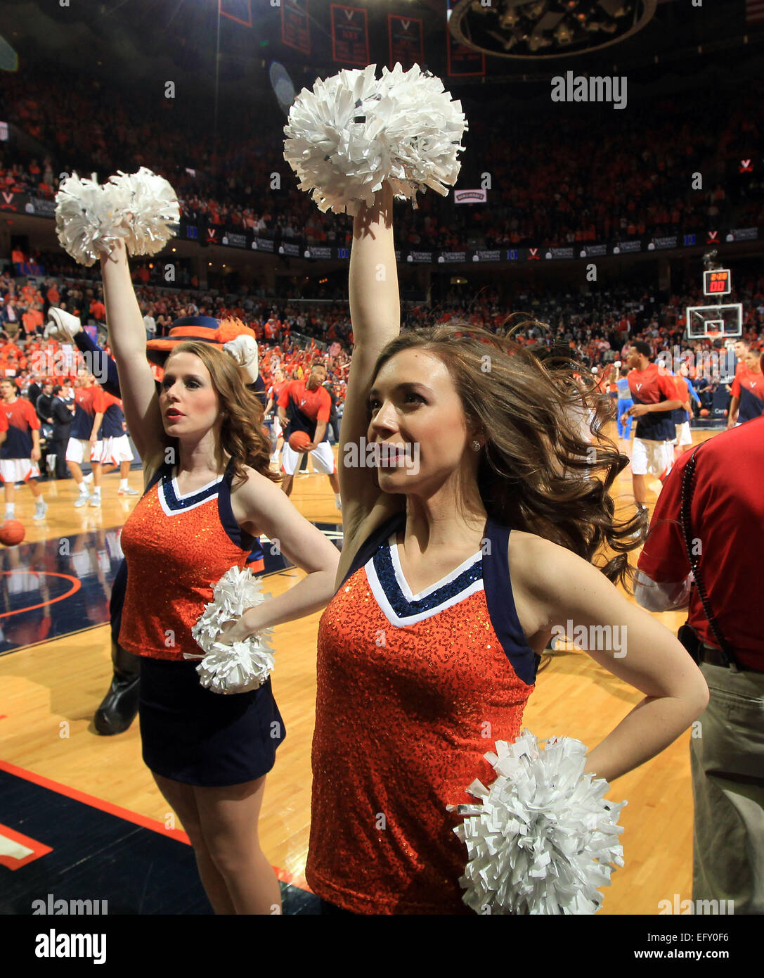 Virginia cheerleaders hi-res stock photography and images - Alamy