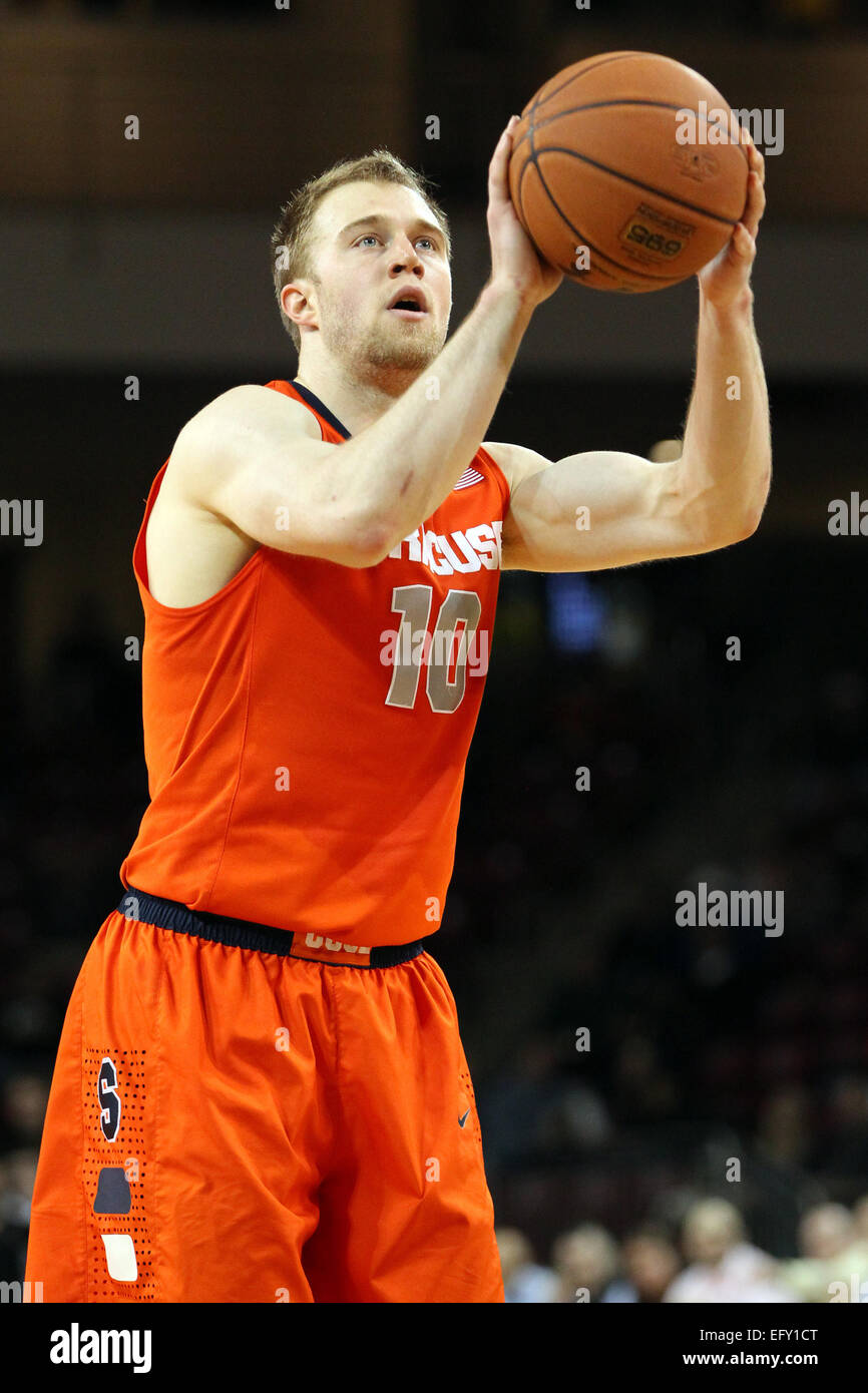 Syracuse orange guard trevor cooney 10 hi-res stock photography and ...