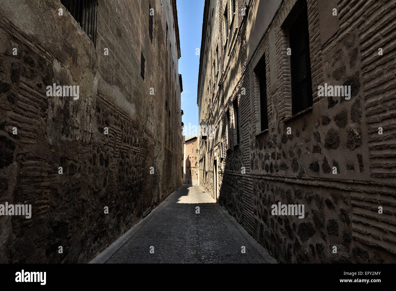 view of old medieval alley at Toledo, Spain Stock Photo - Alamy
