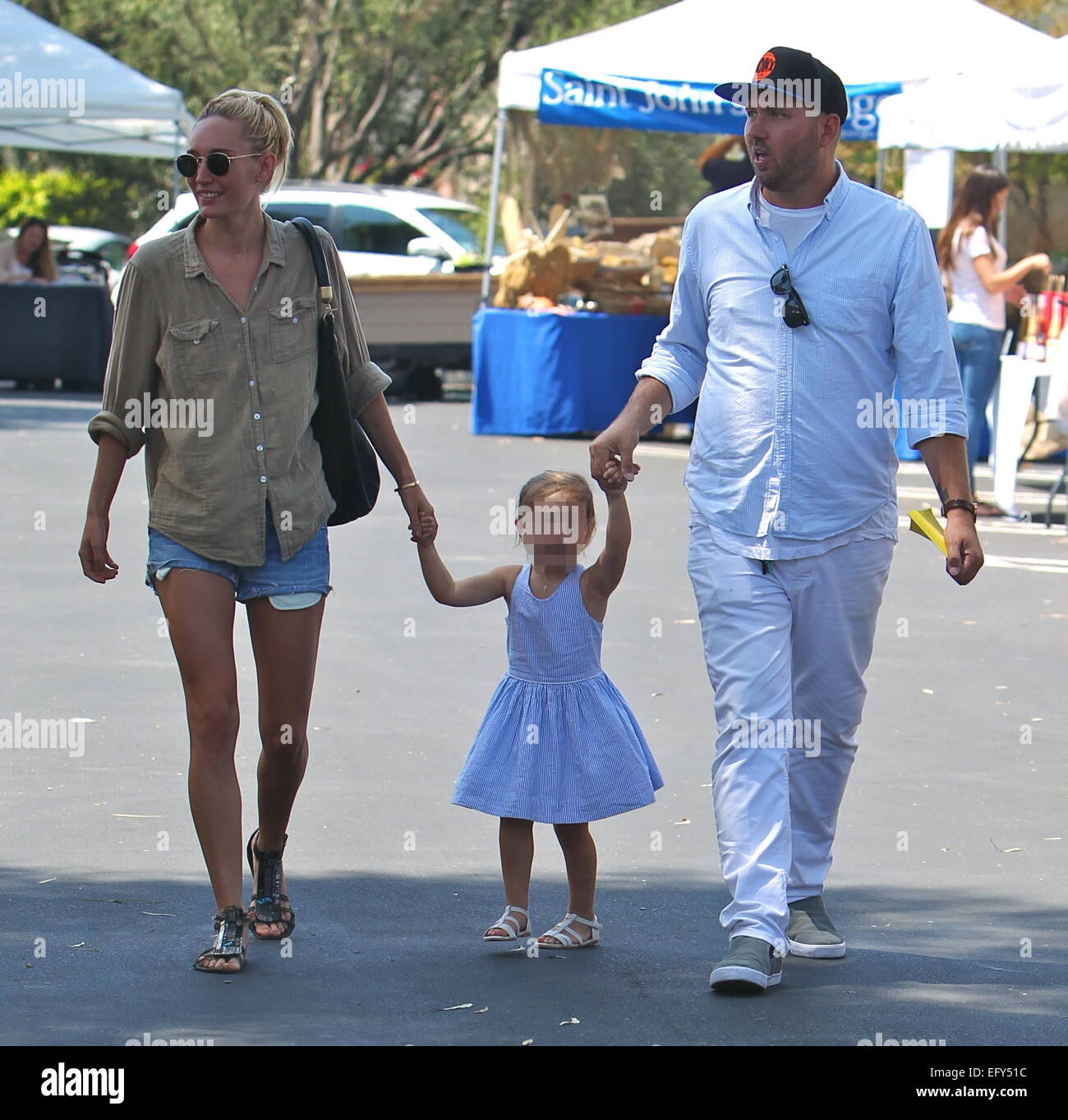 Rod stewart with his daughters ruby stewart hi-res stock photography ...