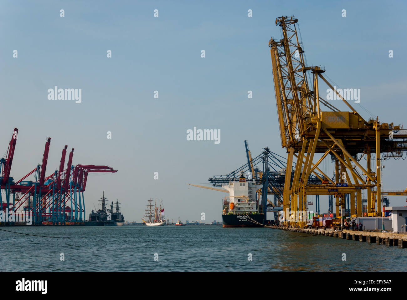 Jakarta coastal waters hi-res stock photography and images - Alamy